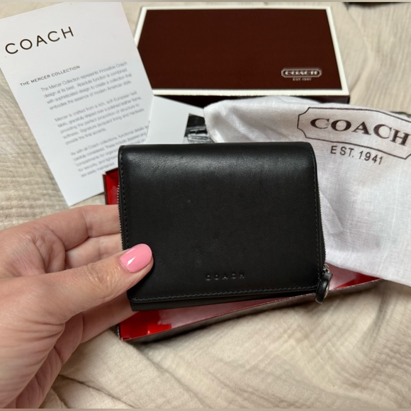 Coach | Accessories | Coach Black Key Card Holder Sleek Design | Poshmark